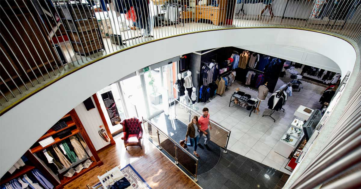 Physical stores key to retail success, study finds | ICSC