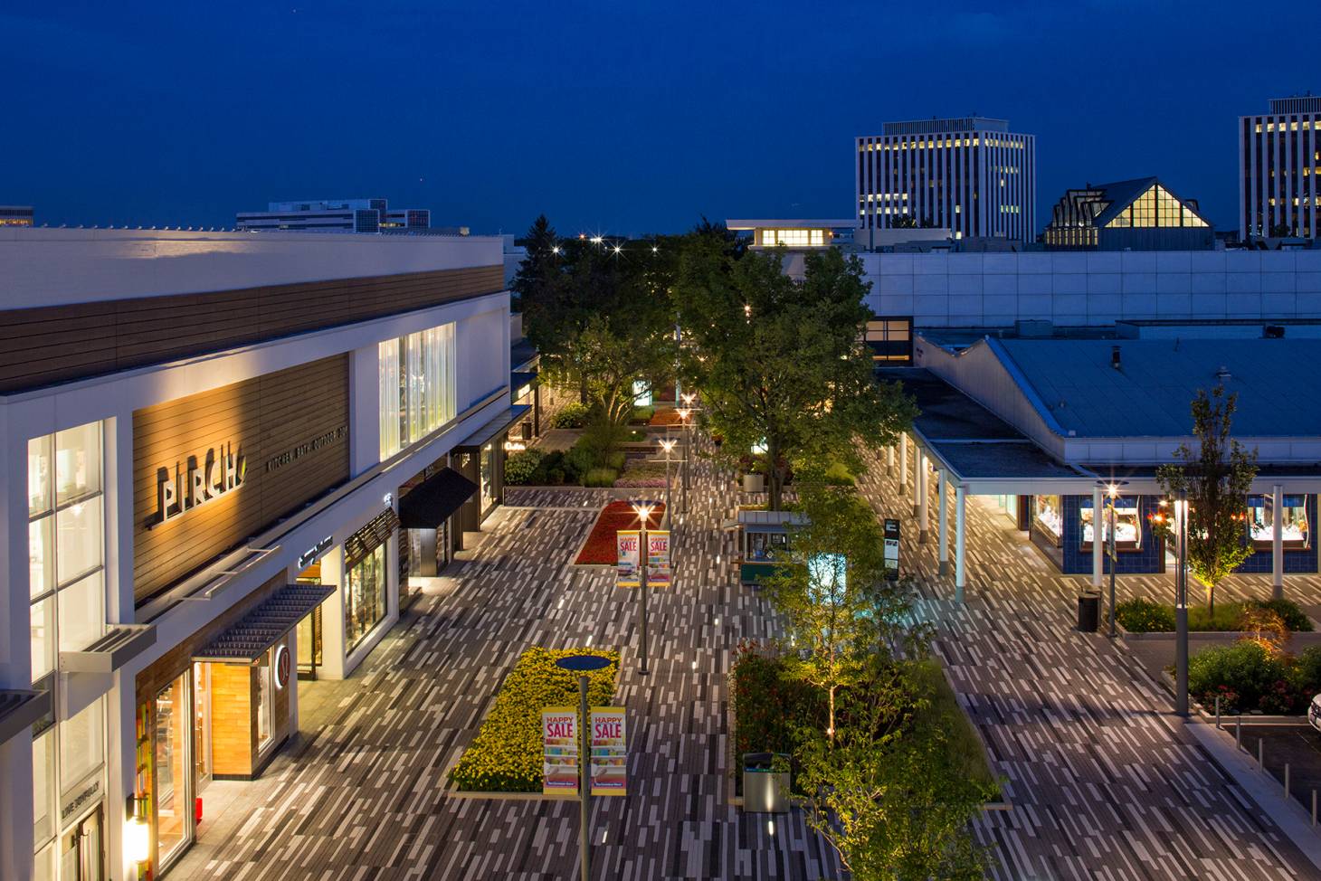 Oakbrook Center faces down a retail revolution | ICSC: International ...