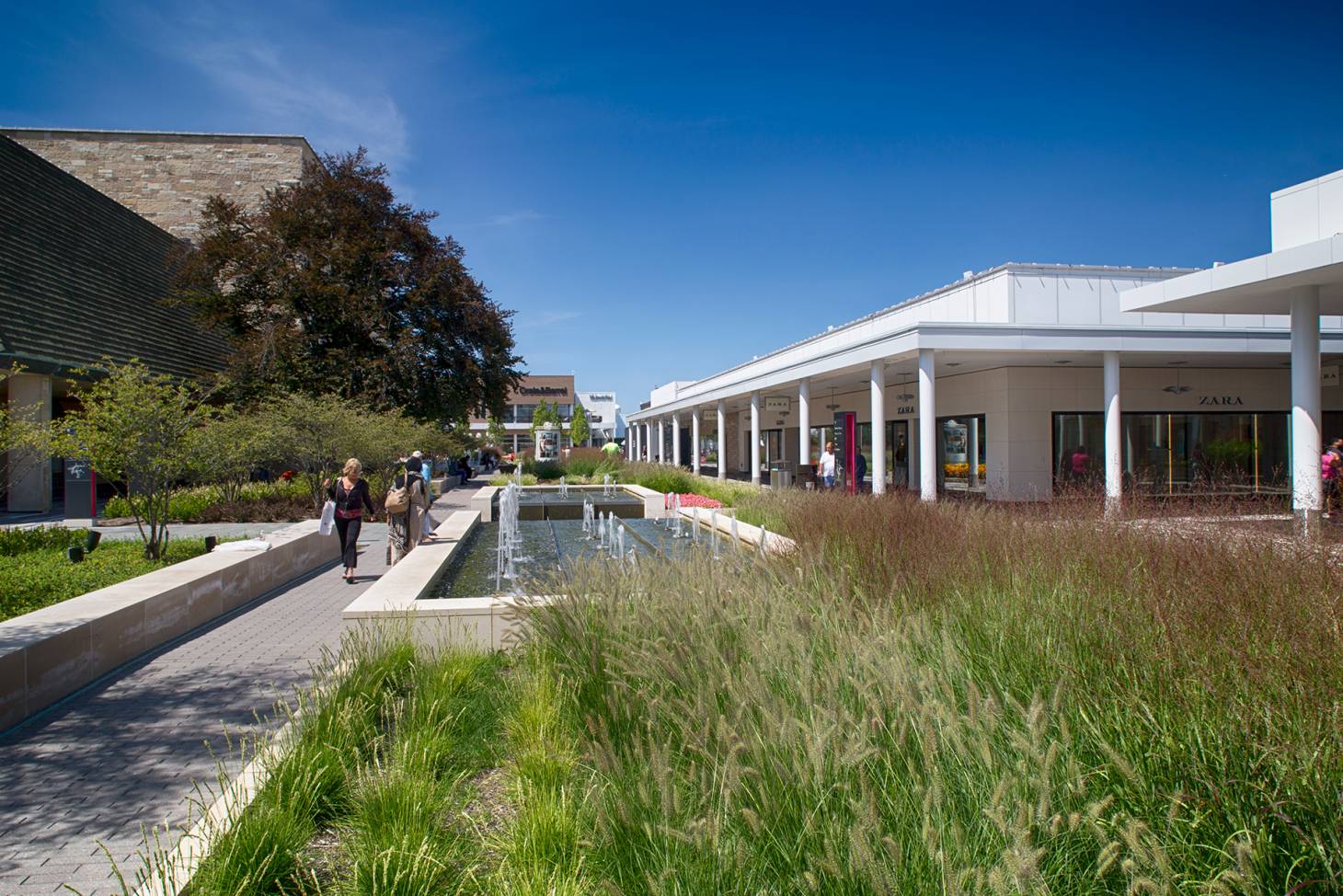 Oakbrook Center faces down a retail revolution | ICSC: International ...